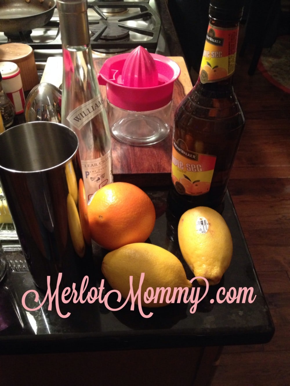 J&J Pear Sidecar and J&J Gin Sidecar Recipe {Monday Mixology} » Whisky ...
