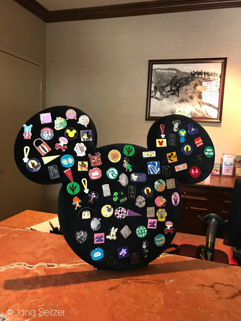 Beginner s Guide To Pin Trading At Disney World Disney Pin Trading 101 Beginner s Guide To Pin Trading At Disney World Disney Pin Trading 101